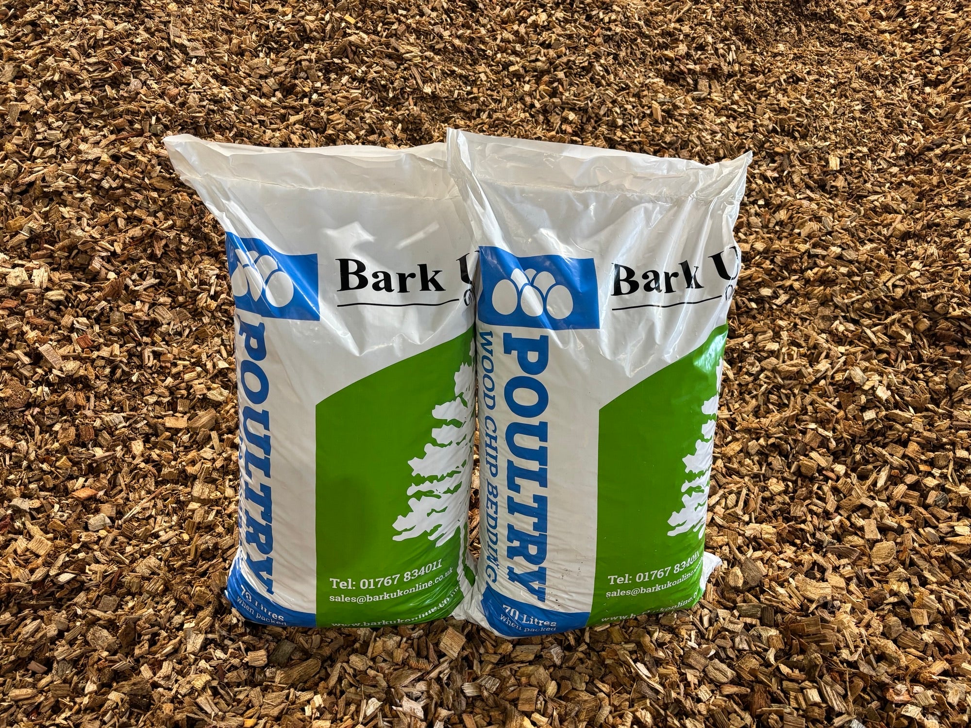 Chicken Run Wood Chips 70L bags – Bark UK Online